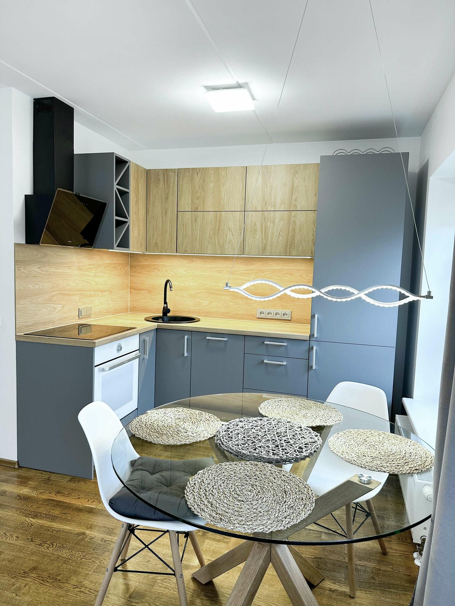 Virbi 12, Lasnamäe, 3 tuba – CatBird üürikodud